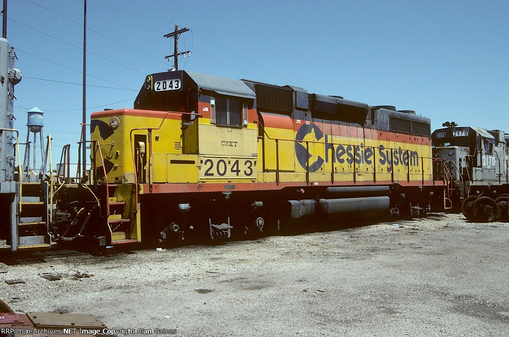 CSX GP38 2043